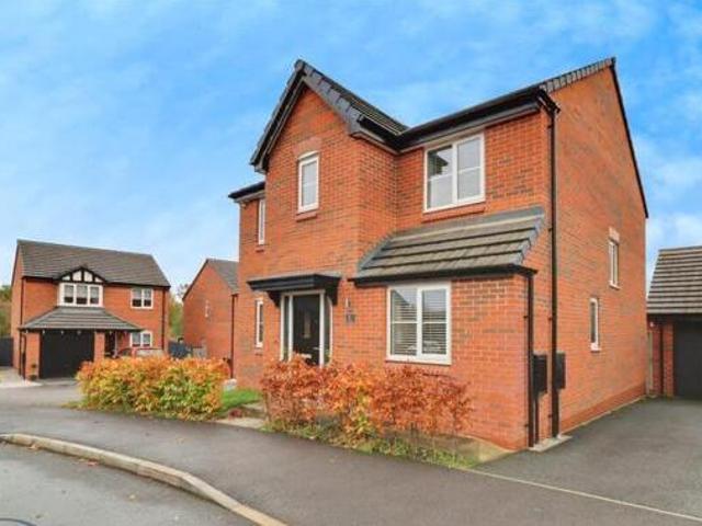 Buckley Avenue, Wistaston, 4 Bedroom Detached