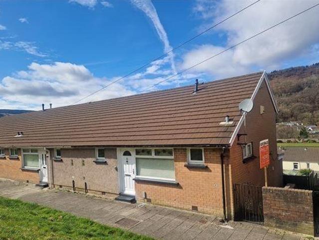 Buckley Road, Llwynypia, 4 Bedroom Semi detached