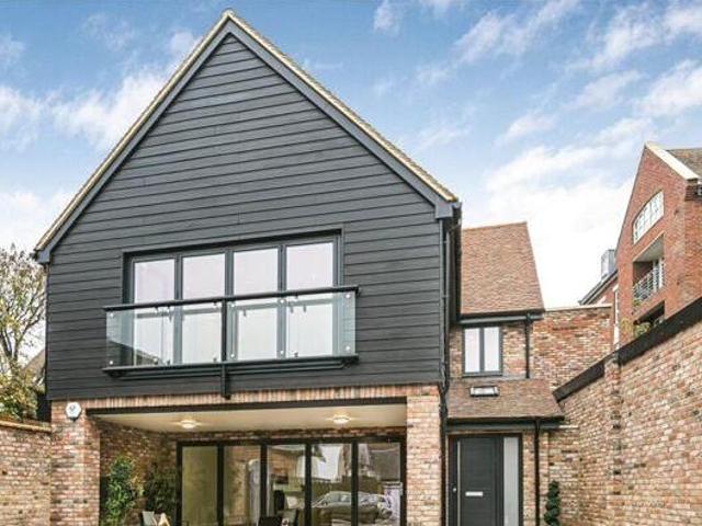 Bucklersbury, Hitchin, 4 Bedroom Detached