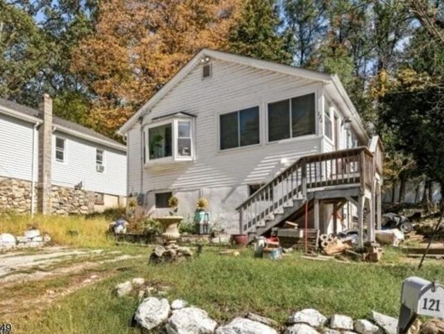 Bucknell Trl, Hopatcong, Home For Sale