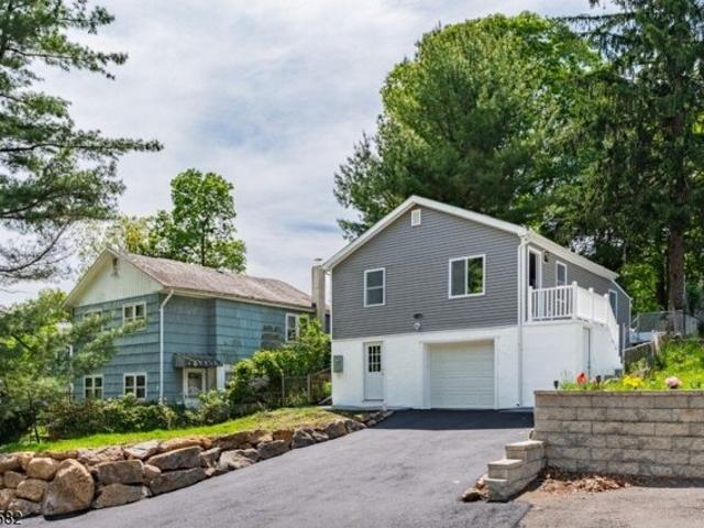 Bucknell Trl, Hopatcong, Home For Sale