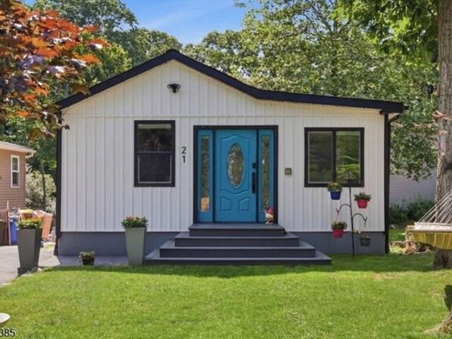 Bucknell Way, Hopatcong, Home For Sale