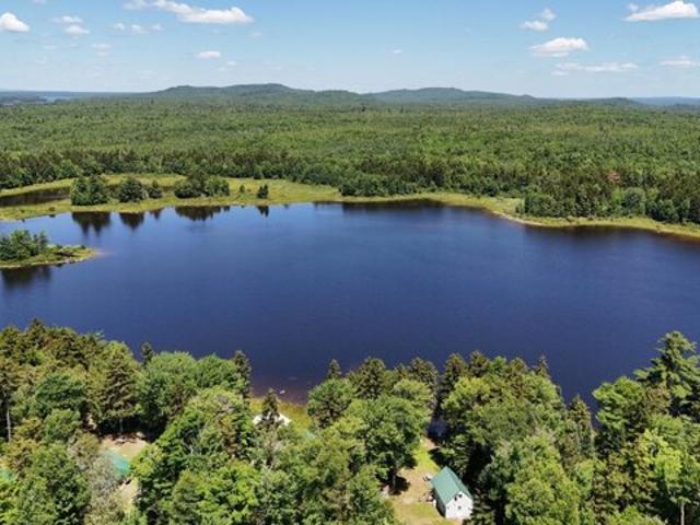 Bucknell Rd, T R Wels, Home For Sale