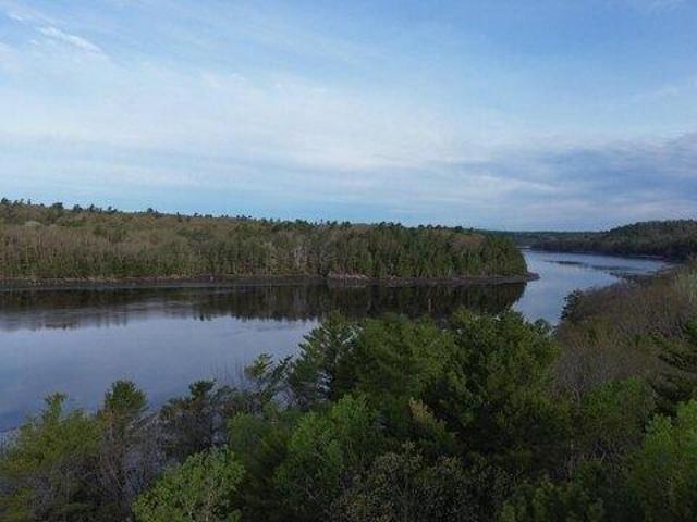 Bucksport ME 04416 104008312