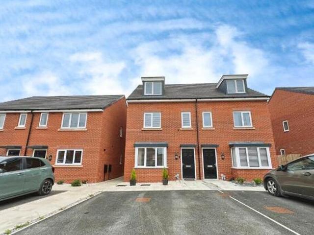 Buckthorn Drive, Stoke on trent, 3 Bedroom Semi detached
