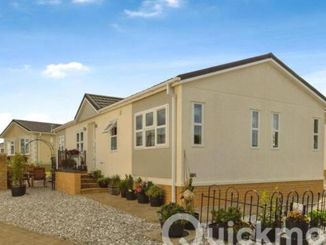 Bude, Cornwall, 2 Bedroom Park