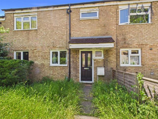 Bude Crescent, Stevenage. 4 bed terraced house to rent £2,800 pcm £646 pw