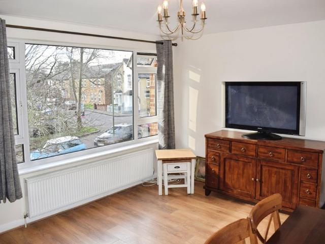 Budebury Road, Staines upon Thames, Surrey, TW18 2BB