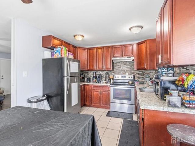 Budhollow Ln, Willingboro, Home For Sale