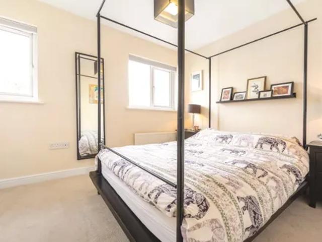 Budleigh House, Friary Road, London, SE15 1QT, United Kingdom | 3 bed apartment for rent #154586930 | Rentberry