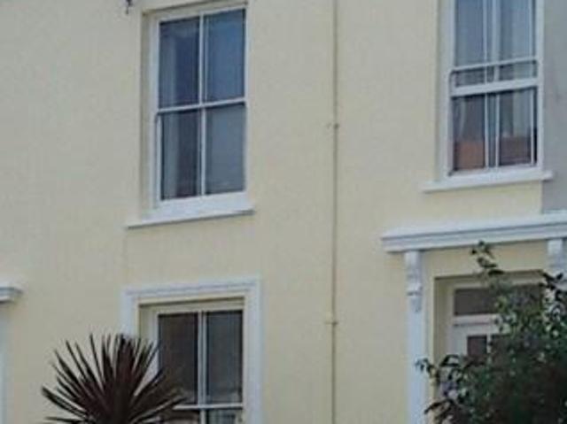 Budock Terrace, Falmouth, TR11 5 bed terraced house to rent £2,985 pcm £689 pw