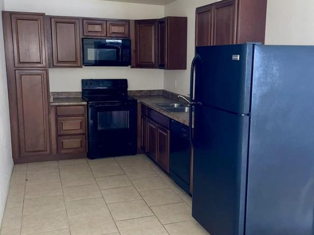 Buena Vida Apartments 2 Bedroom Apartment for Rent at 2417 W Campbell Ave, Phoenix, AZ 85015