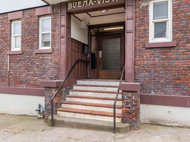 Buena Vista 1 Bedroom Apartment for Rent at 1633 Boylston Ave, Seattle, WA 98122 Broadway