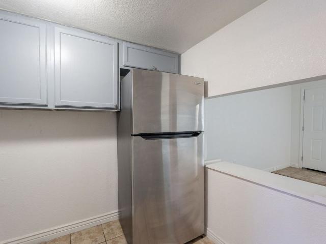 Buenas on Indian School Studio Apartment for Rent at 3222 W Indian School Rd, Phoenix, AZ 85017