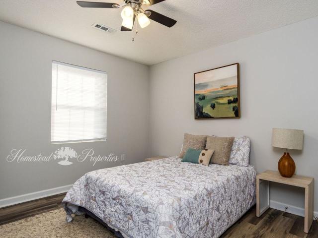 Buffalo Creek Apartments 2 Bedroom Apartment for Rent at 120 Reeser Rd, Johnson City, TN 37601