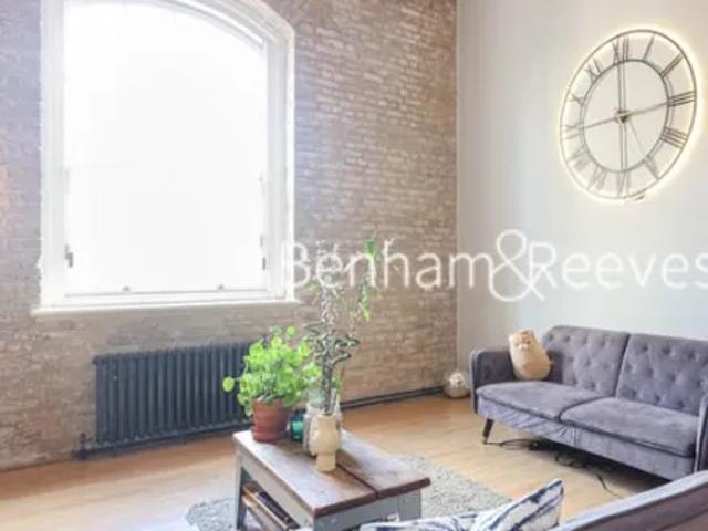Building 47, Marlborough Road, London, SE18 6RU, United Kingdom | 3 bed apartment for rent #154593888 | Rentberry
