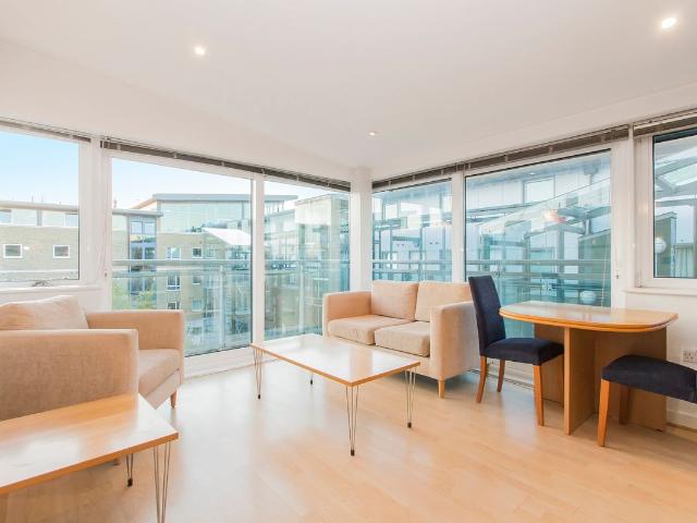 Building 45, Hopton Road, Royal Arsenal SE18, 1 bed flat to rent, £1,750 pcm | PrimeLocation