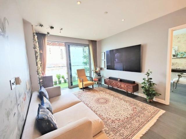 Building 1, Cutter Lane, London SE10, 2 bed flat to rent, £3,300 pcm | PrimeLocation