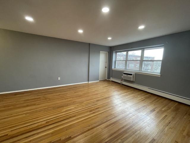 Building 2 Studio Apartment for Rent at River Rd & Park Ave, Nutley, NJ 07110