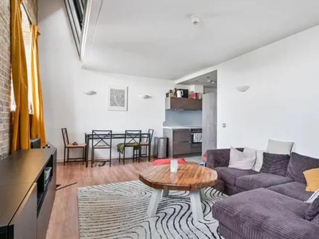 Building 36, Marlborough Road, London, SE18 6XD, United Kingdom | 2 bed duplex for rent #135137867 | Rentberry