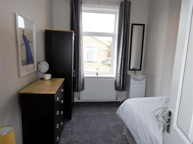 Bulcock Street, Burnley BB10, Room to rent, £390 pcm | PrimeLocation