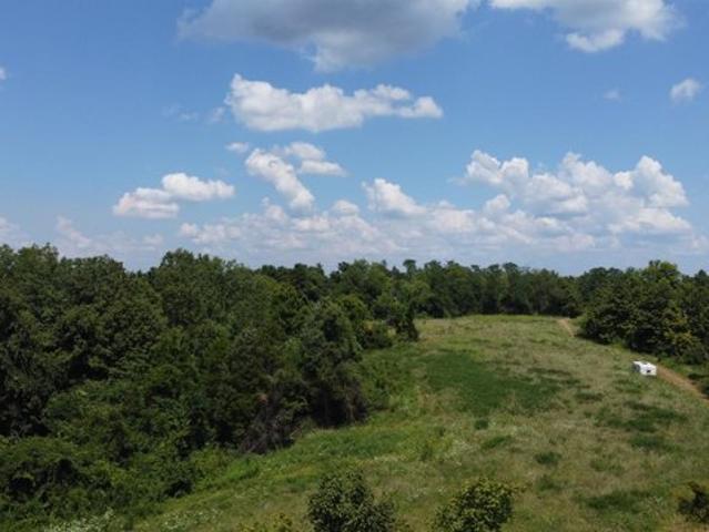 Bulgar Tapp Rd, Florence, IN 47020