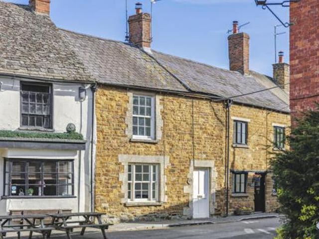 Bull Ring, Deddington, 4 Bedroom Cottage