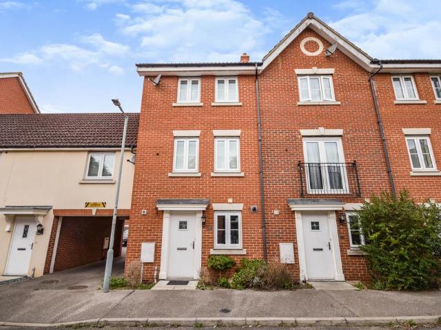 Bull Road, Ipswich, IP3 4 bed house to rent £1,575 pcm £363 pw
