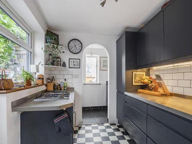 Bullen Street, Thorverton, 2 Bedroom End