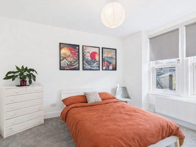 Buller Road, Master BN2, 6 bed terraced house to rent, £4,069 pcm | PrimeLocation