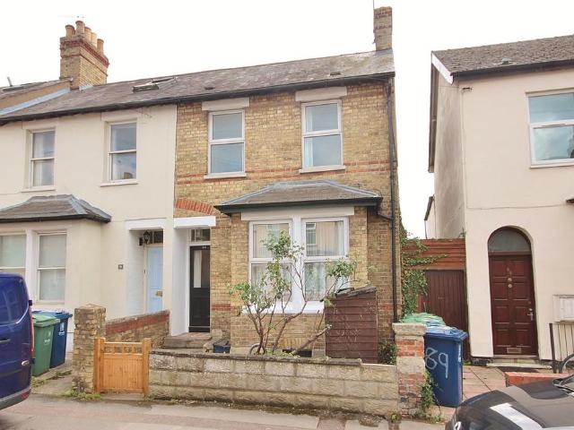 Bullingdon Road, Oxford, Oxford. 3 bed terraced house to rent £2,250 pcm £519 pw
