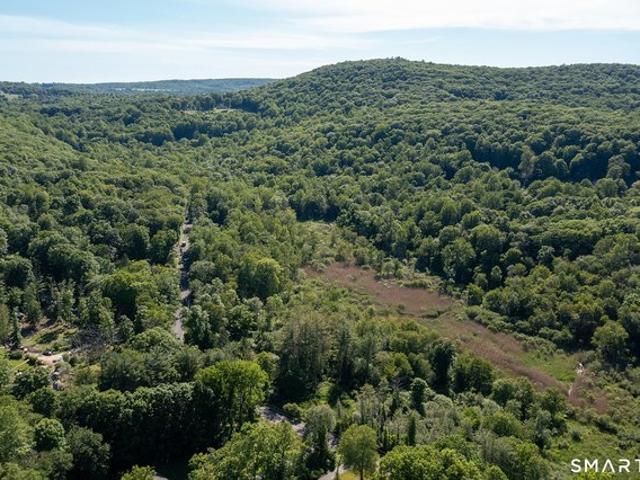 Bullymuck Rd, New Milford, CT 06776