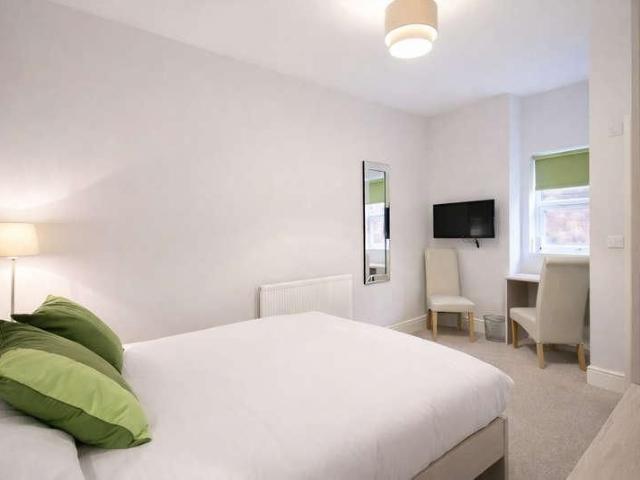Bulmershe Road, Reading, Berkshire, RG1