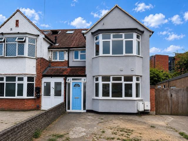 Bulstrode Avenue, Hounslow TW3, 5 bed end terrace house to rent, £3,200 pcm | PrimeLocation