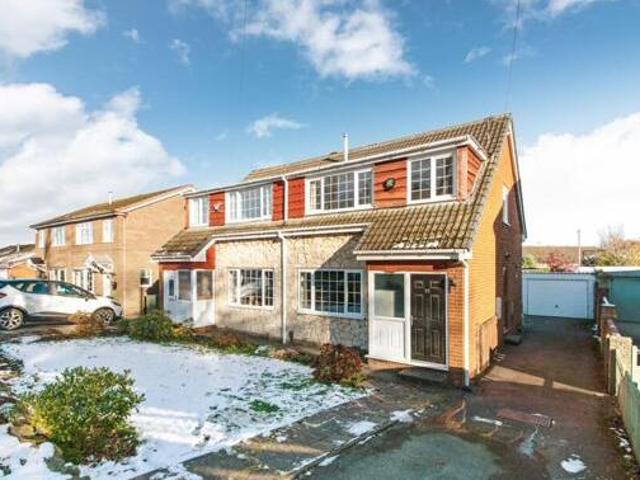 Burton Acres Lane, Kirkburton, 3 Bedroom Semi detached