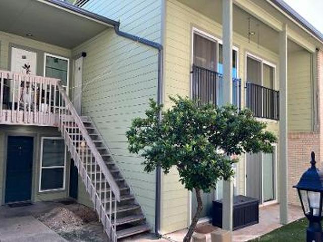 Burton Dr Apt 263