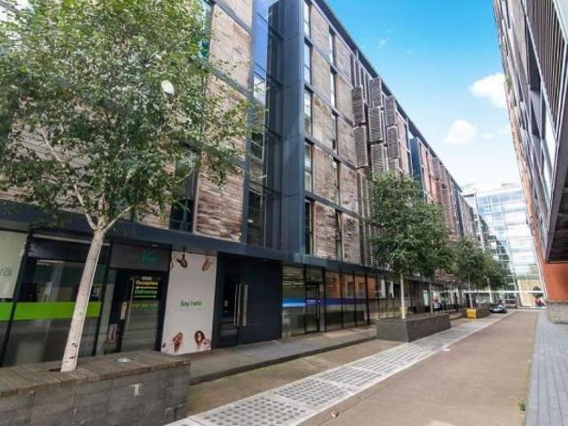Burton Place, Castlefield, Manchester. 2 bed apartment to rent £1,000 pcm £231 pw