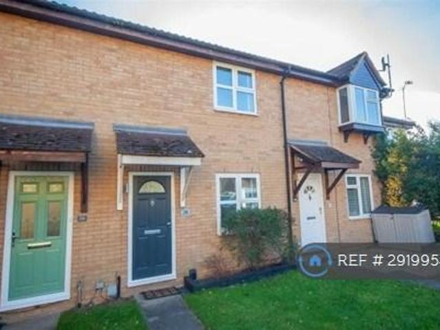 Burton Place, Chelmsford, CM2 2 bed terraced house to rent £1,595 pcm £368 pw