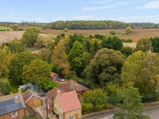 Burton Road, Flixborough, 3 Bedroom Detached