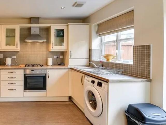 Bury, M24 4QS, United Kingdom | 2 bed house for rent #135656785 | Rentberry