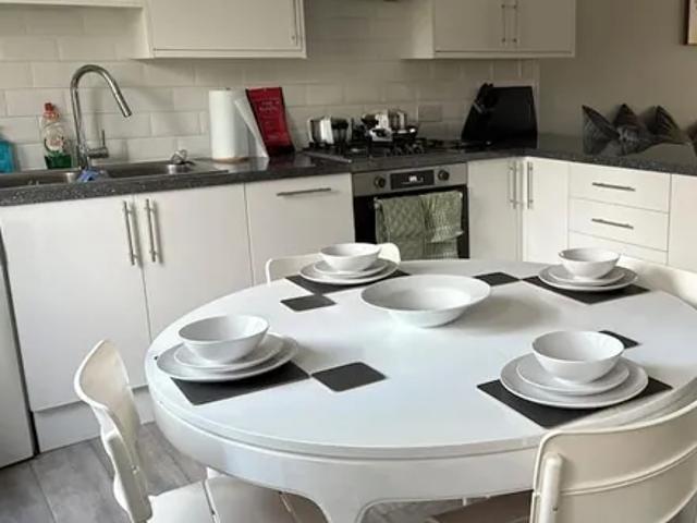 Bury, M25 9WR, United Kingdom | 3 bed house for rent #165878123 | Rentberry