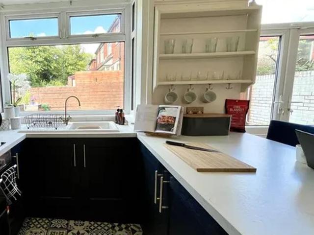 Bury, M25 3AX, United Kingdom | 3 bed house for rent #134289943 | Rentberry