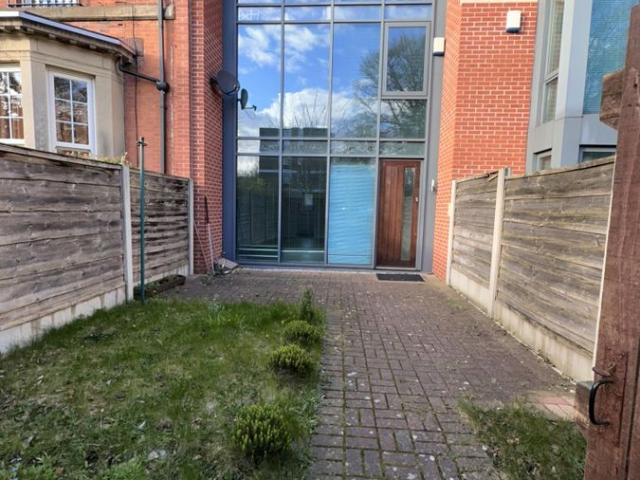 Bury Old Road, Salford M7, 4 bed town house to rent, £1,695 pcm | PrimeLocation