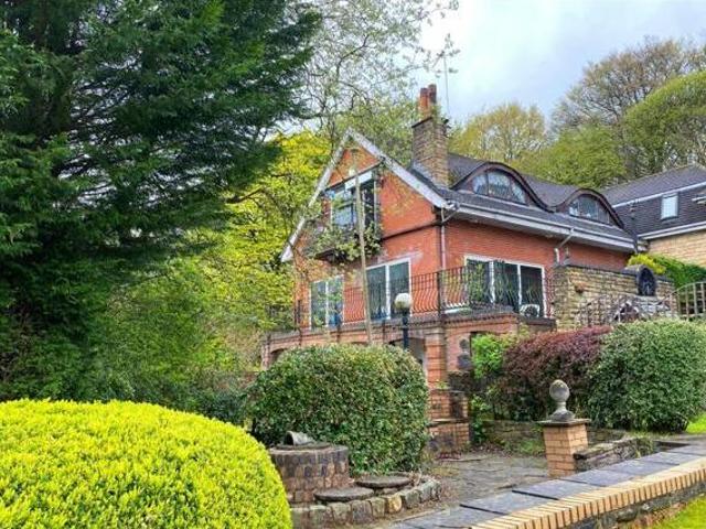 Bury Rochdale Old Road, Bamford, 2 Bedroom Detached