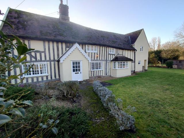 Bury Road, IP31 5 bed detached house to rent £2,250 pcm £519 pw
