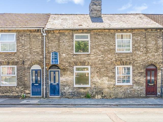 Bury St. Edmunds, Suffolk IP33, 3 bed town house to rent, £1,300 pcm | PrimeLocation