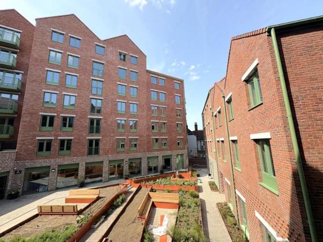 Bury Street, Guildford GU2, Studio to rent, £1,049 pcm | PrimeLocation