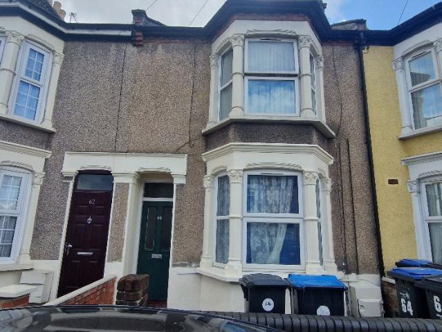 Bury Street, London N9, 2 bed flat to rent, £1,700 pcm | PrimeLocation