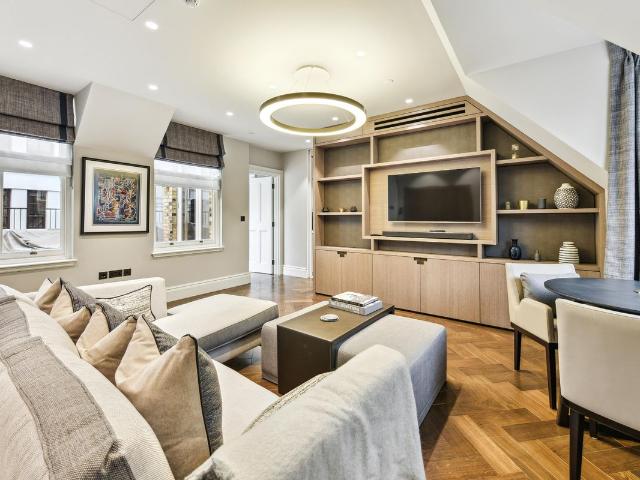 Bury Street, London SW1Y, 1 bed flat to rent, £5,417 pcm | PrimeLocation