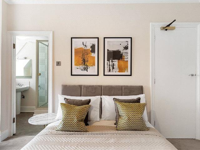 Bury Street, St James's, London SW1Y, Property to rent, £2,500 pcm | PrimeLocation